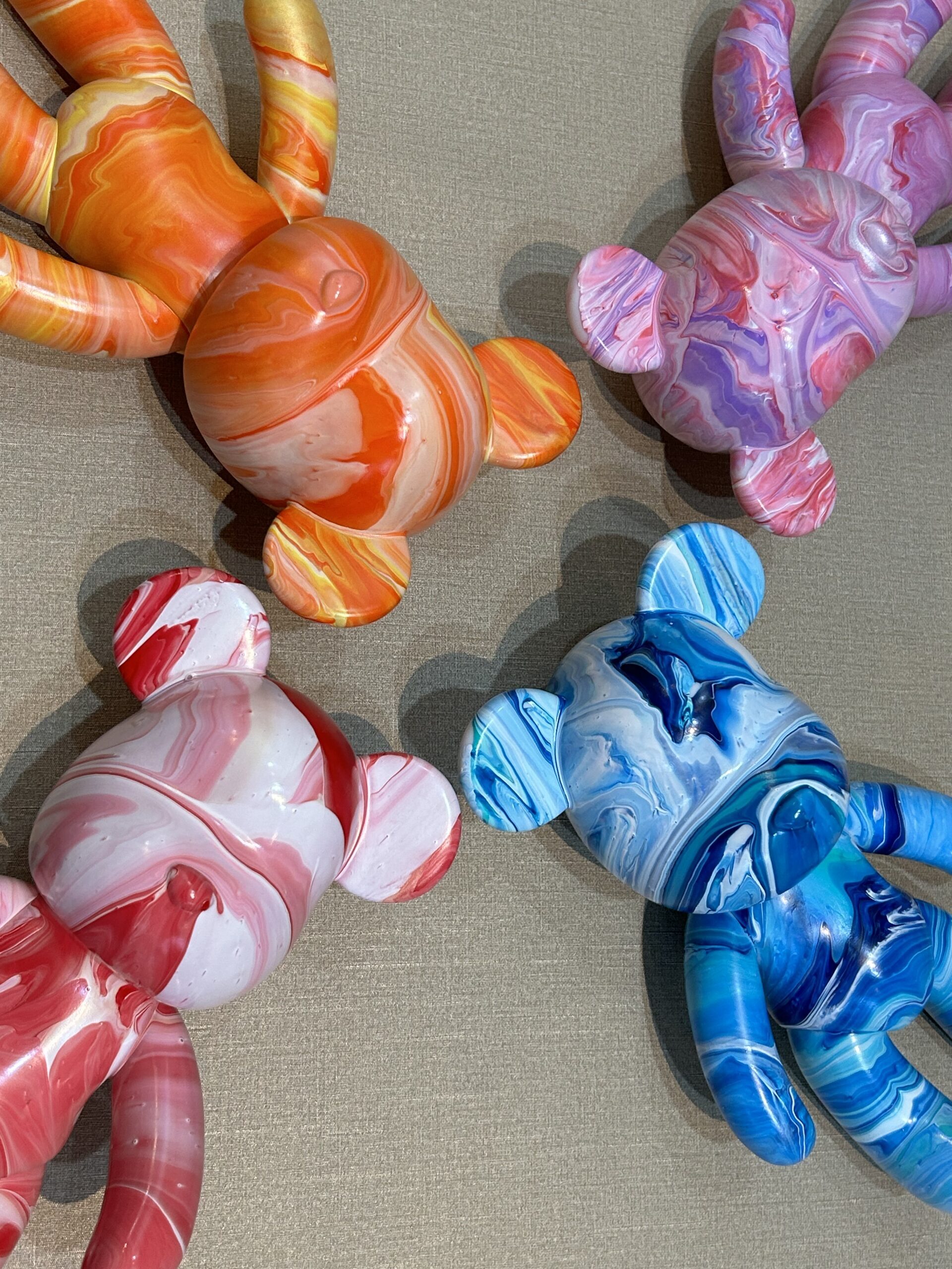 絵が苦手でも大丈夫！液体の流動性を活かした新感覚の現代アート体験 – Ame global art Japan(同) | スタディチェーンの ...